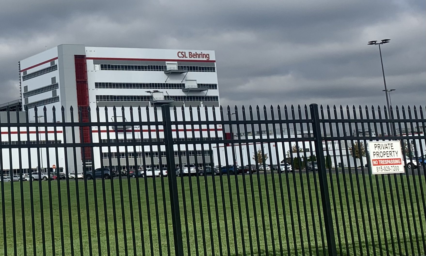 Illinois Democrats Rally Behind Union Workers as CSL Strike Enters Day ...