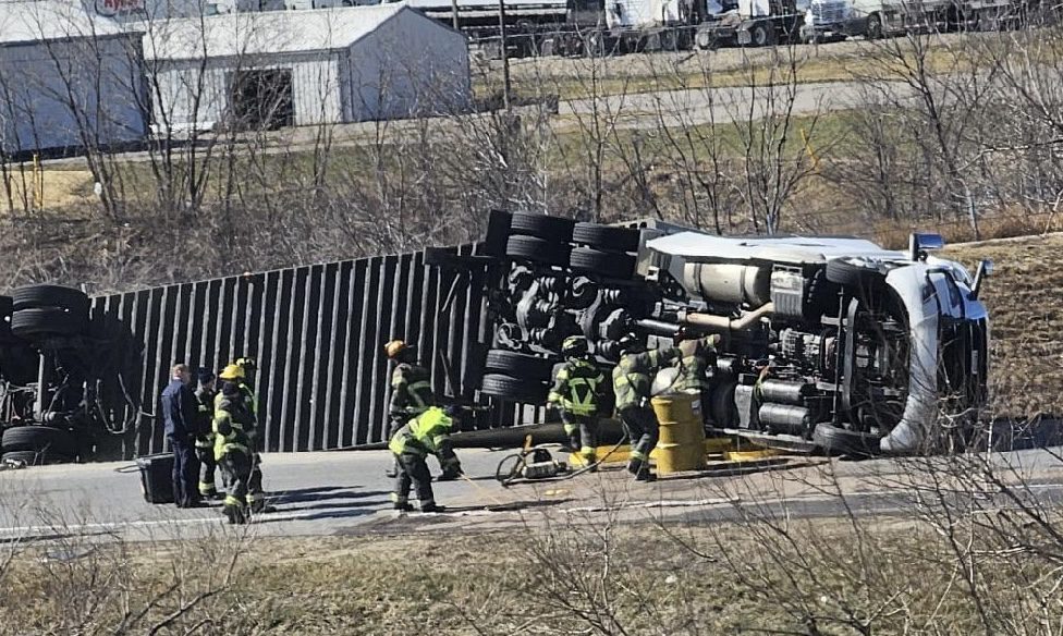Davenport, IA - Overturned Semi-Truck Causes Ramp Closure on I-80 East ...