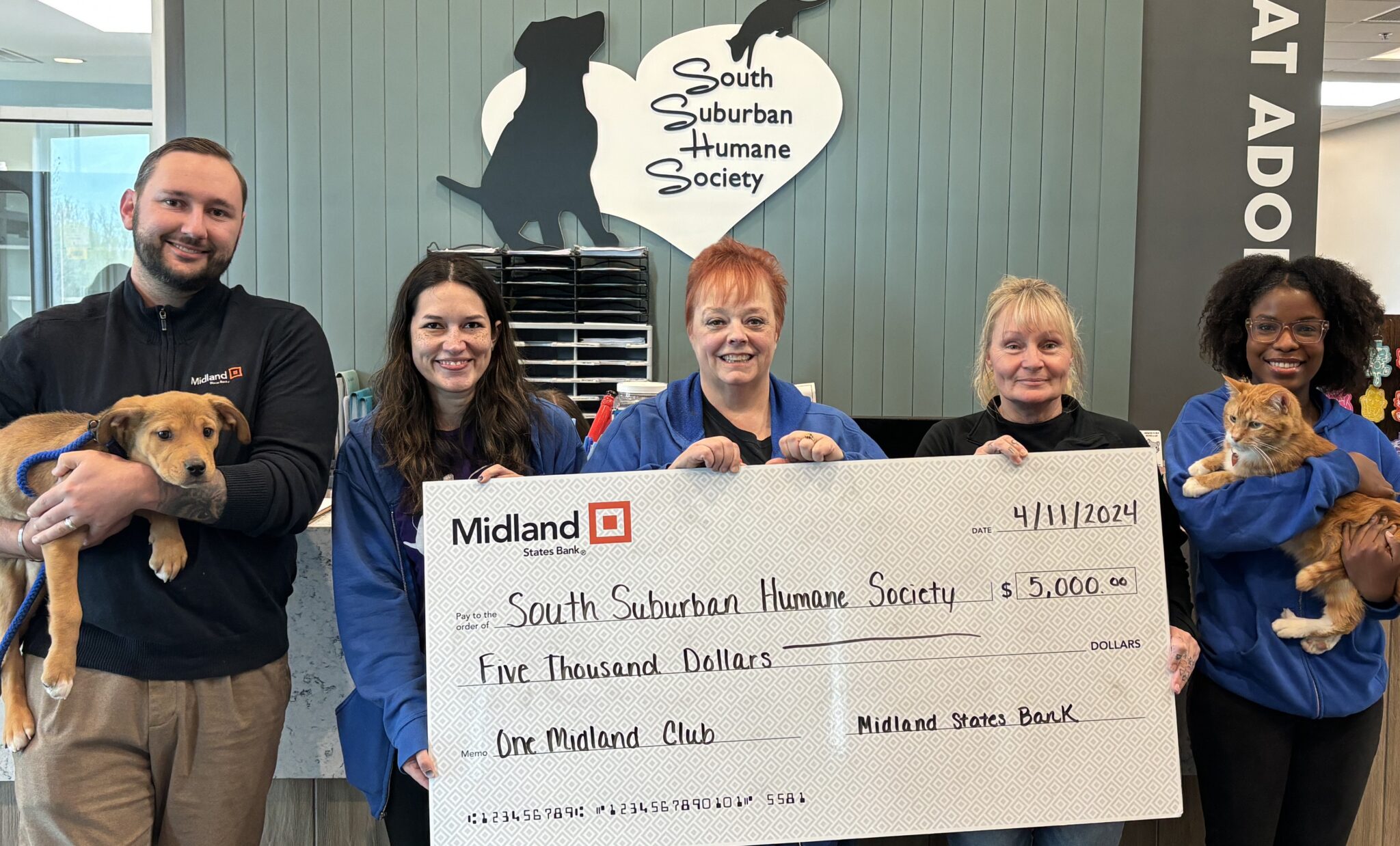 Bourbonnais Teller Awarded Top Honor by Midland States Bank - Country ...