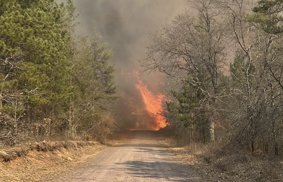 Wisconsin Warns of Elevated Fire Danger, Suspends Burn Permits ...